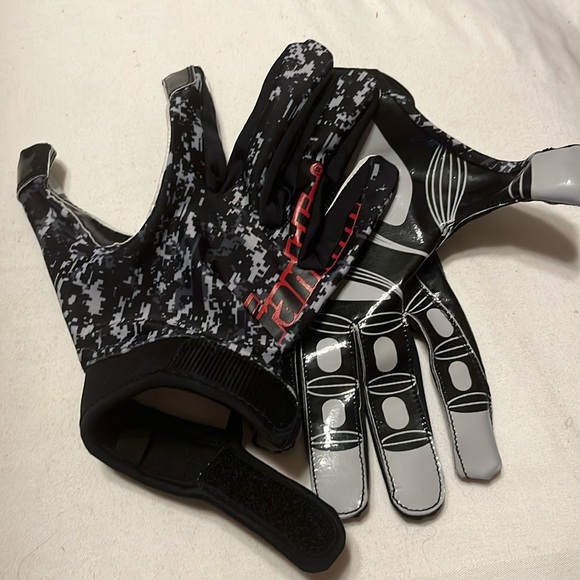 Franklin | Other | Griprite 40 Football Receiver Gloves ...